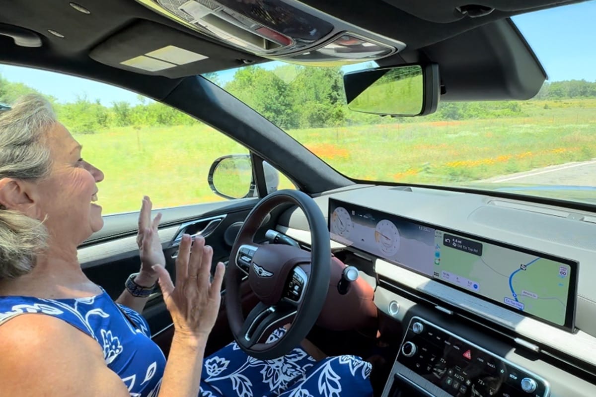 Self Driving Cars Are (Almost) Here: Hands-Free Systems Like Super ...