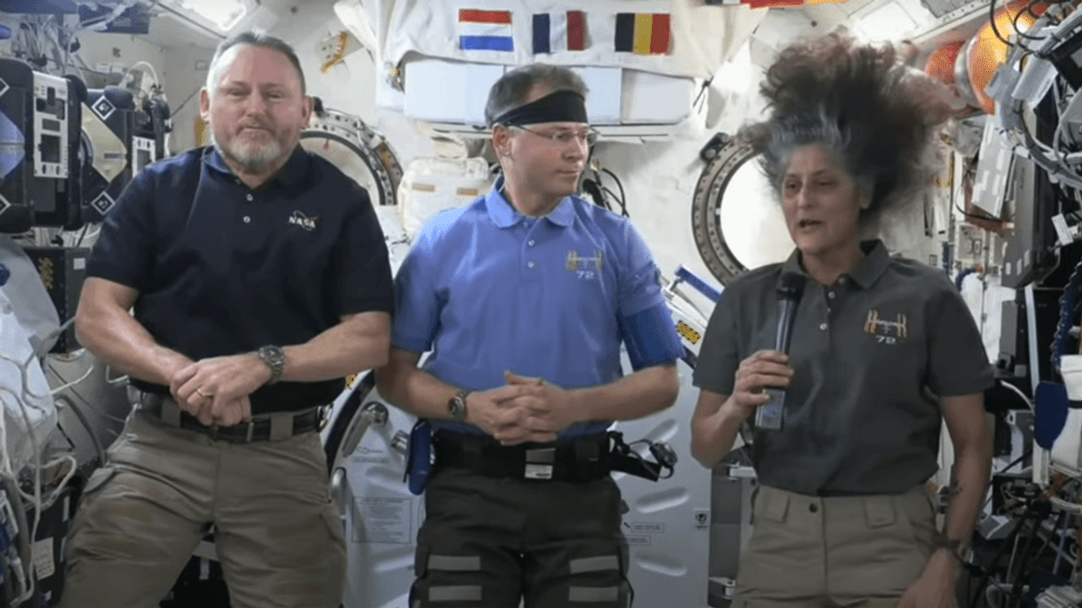 NASA Astronauts Stuck On ISS Respond To Musk's Claim He Offered To Get ...