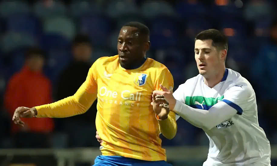 Cầu thủ Anh đá chính cùng ngày nhận tội gây chết người