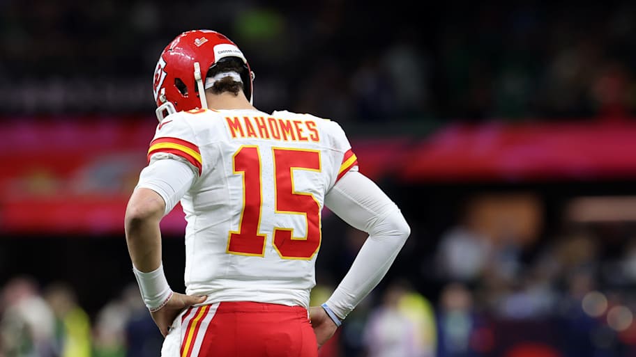 Chiefs have done little to earn Patrick Mahomes trust back early this ...