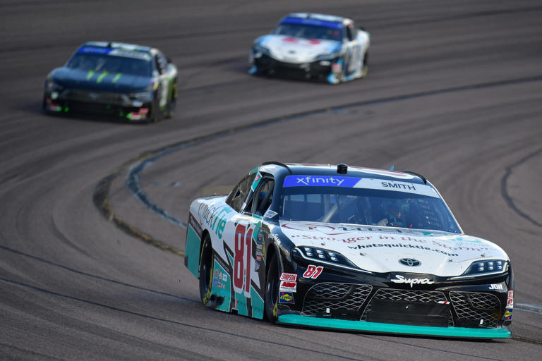 NASCAR odds for the Xfinity Series race at Phoenix in March 2025