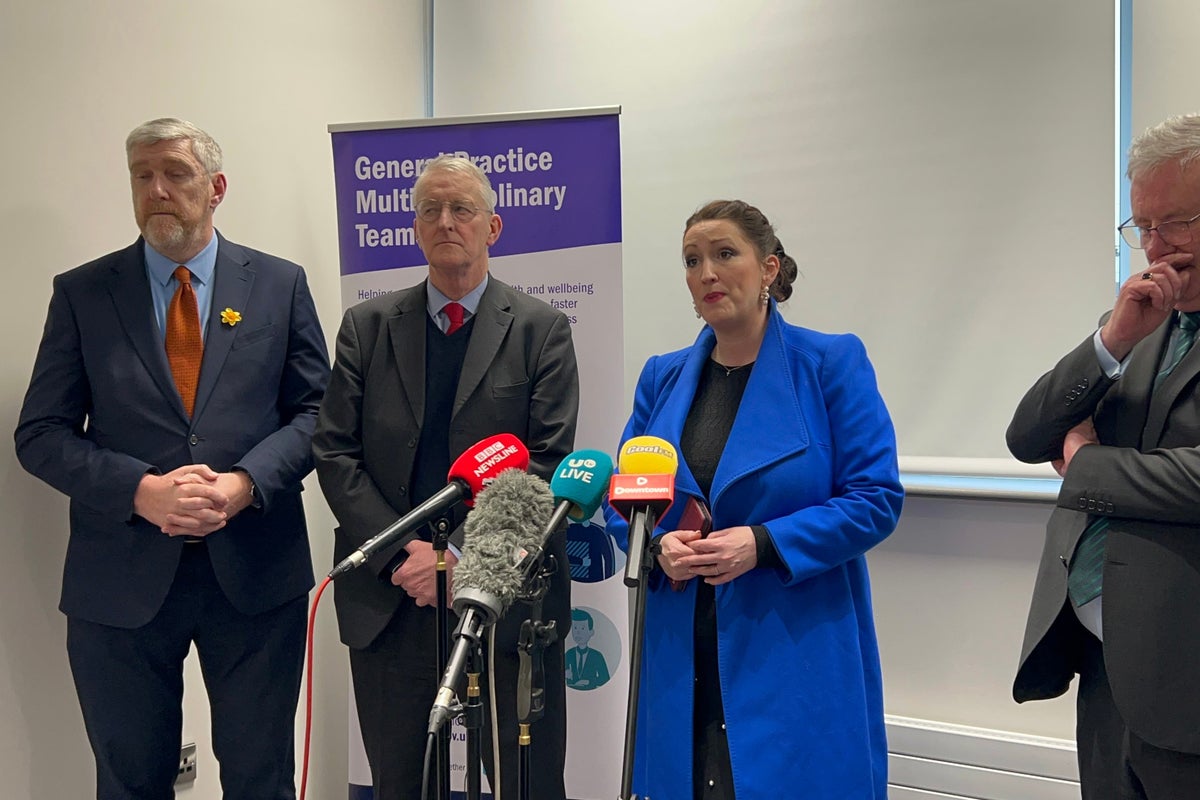 Ministers hail funding to extend health early intervention initiative