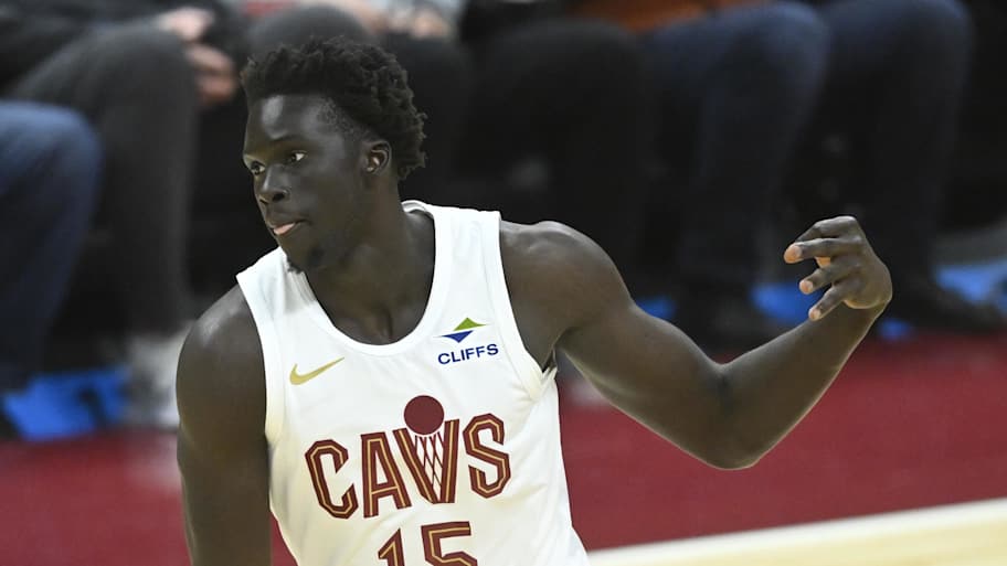 Wizards Sign JT Thor Off Waivers