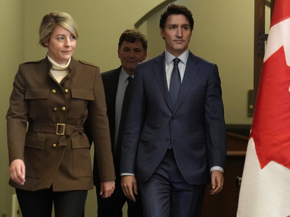 Trudeau, Carney defend Canadians who boo American anthem as Joly says ...