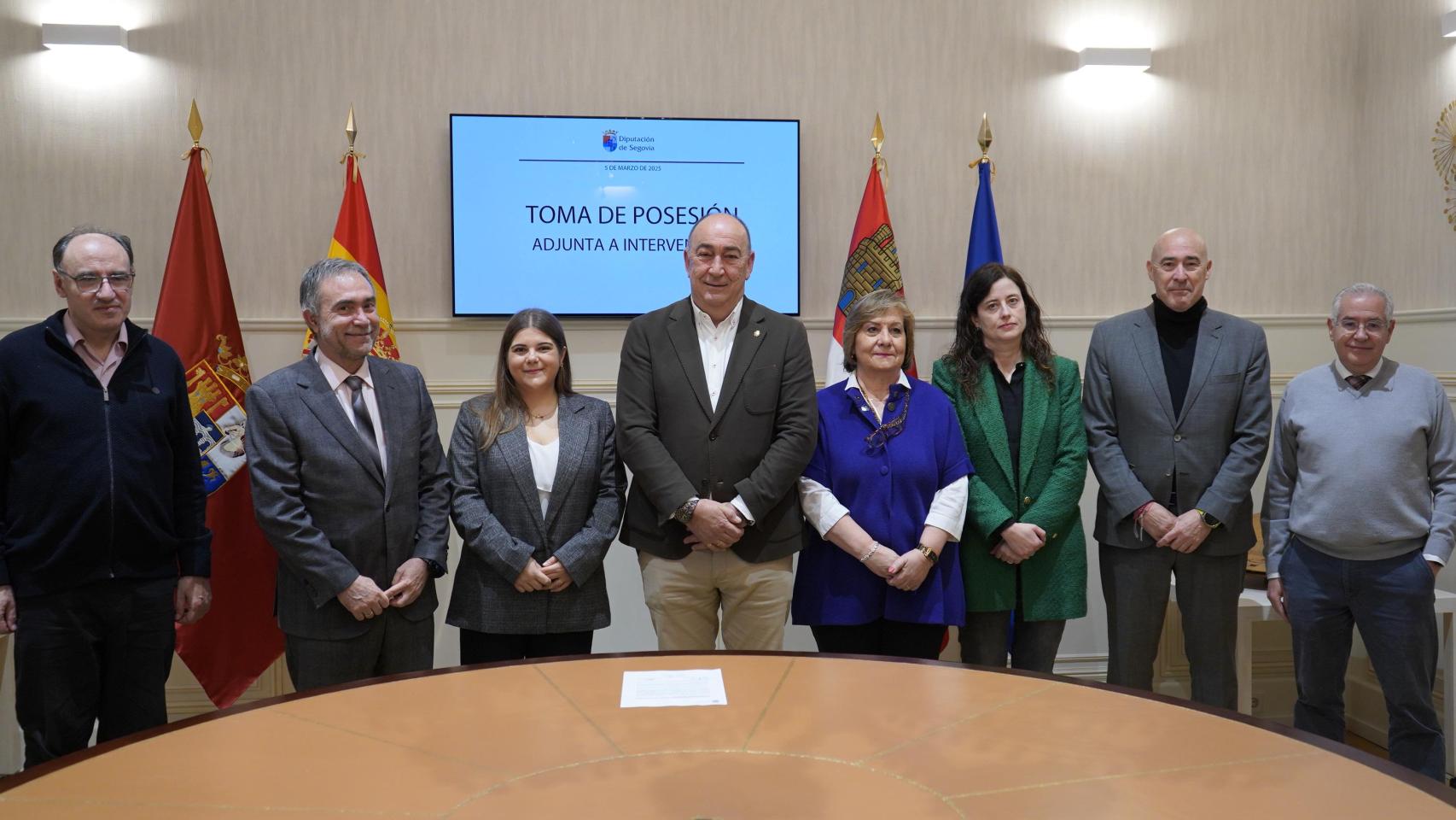 Carmen Vargas-Machuca toma posesión como nueva adjunta a la ...