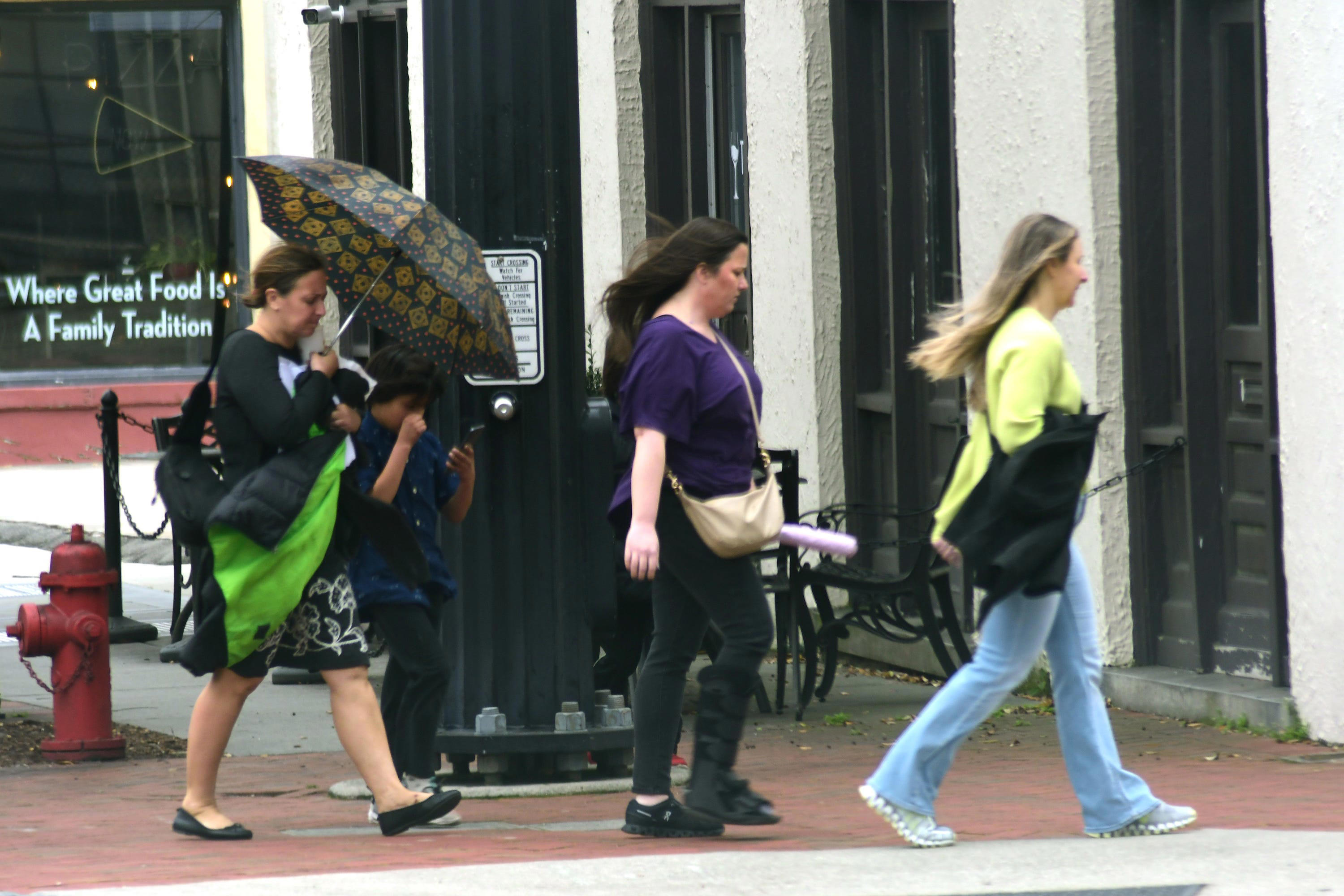 Severe weather updates: High wind gusts arrive in the Wilmington area Severe weather updates: High wind gusts arrive in the Wilmington area