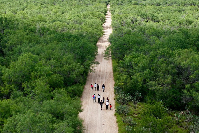 ‘Warrior’ Border Patrol agent who was fired on by cartel this year gets ...