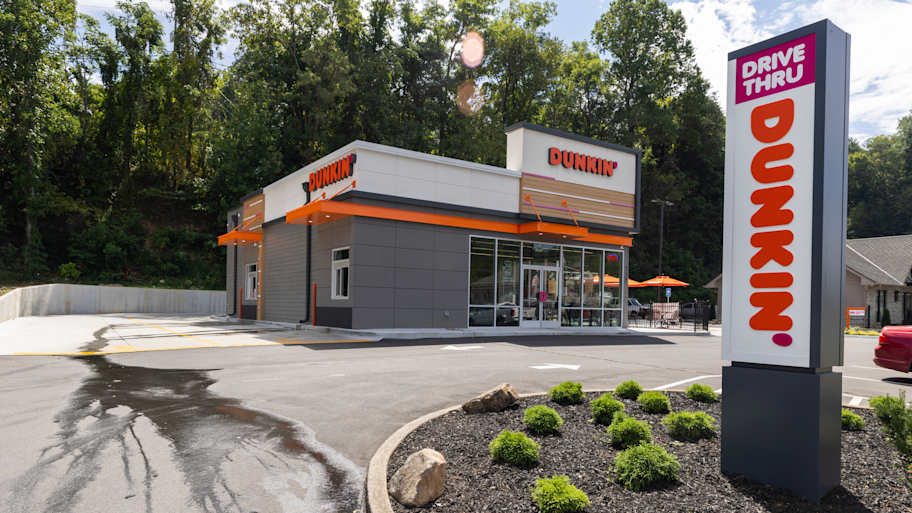 Dunkin’ welcomes spring with exciting new and returning menu items