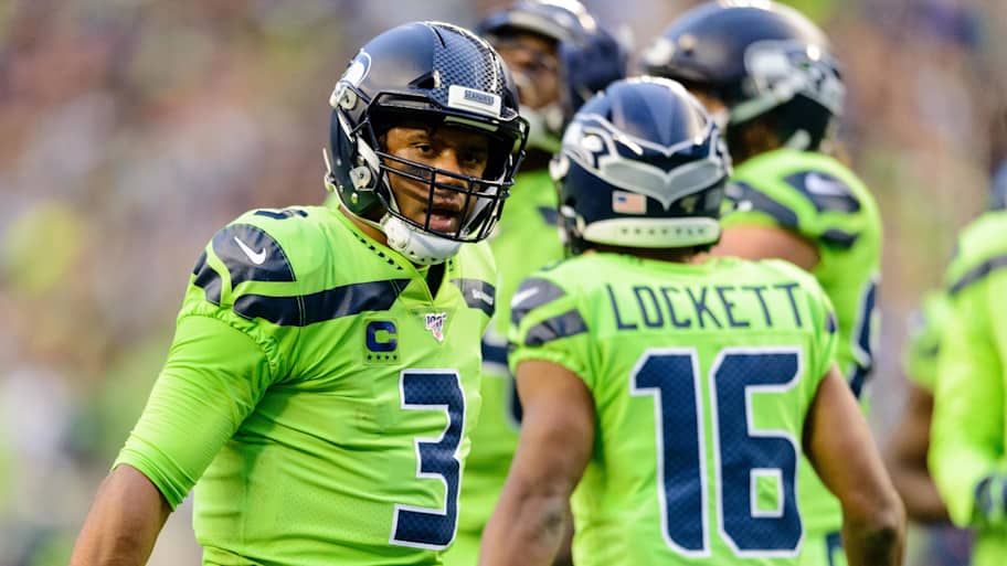 Russell Wilson Sends Support to Former Teammate Tyler Lockett After His ...