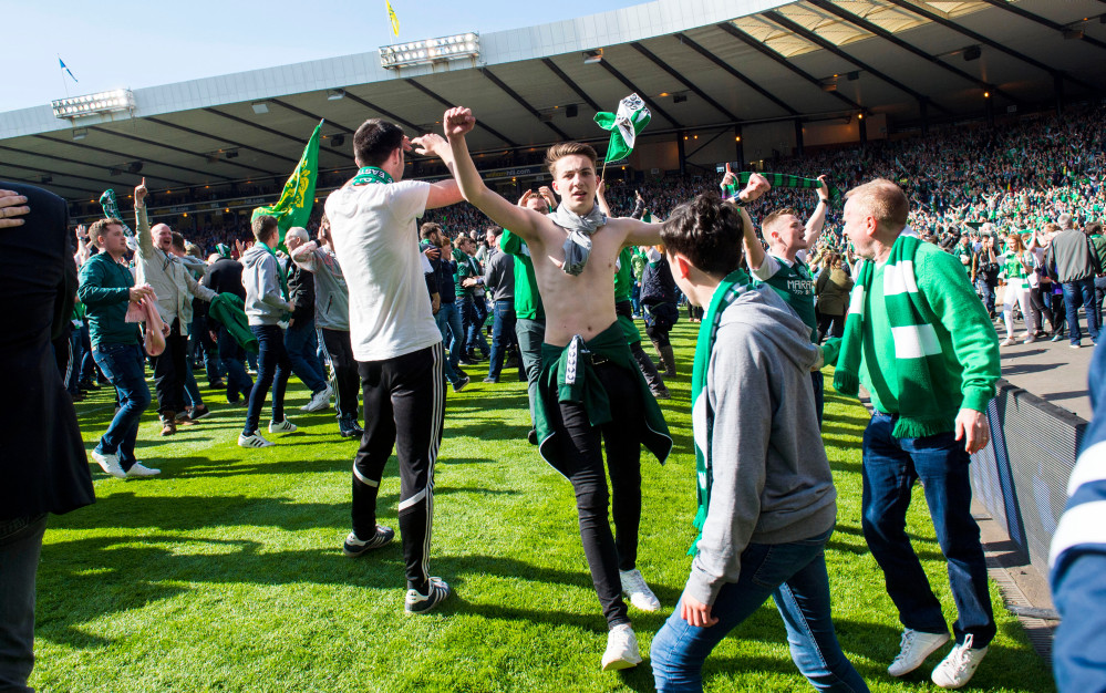 15 iconic photos from Hibs historic Scottish Cup win vs Rangers as ...