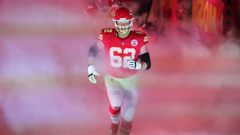 Joe Thuney Trade Forces Chiefs' Hand in Difficult Contract Negotiation