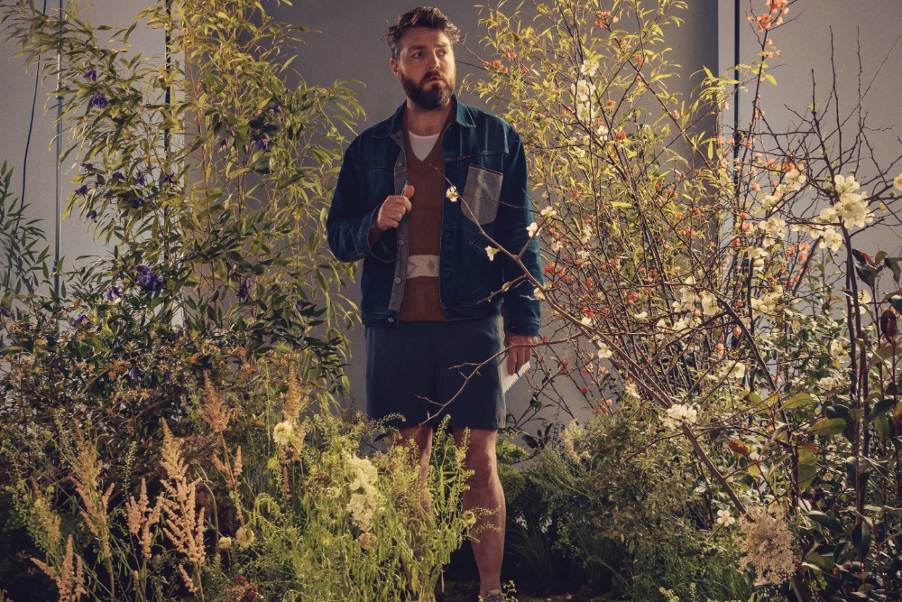 Tom Burke on Starring in ‘The Seagull' and ‘Black Bag' Alongside Cate ...