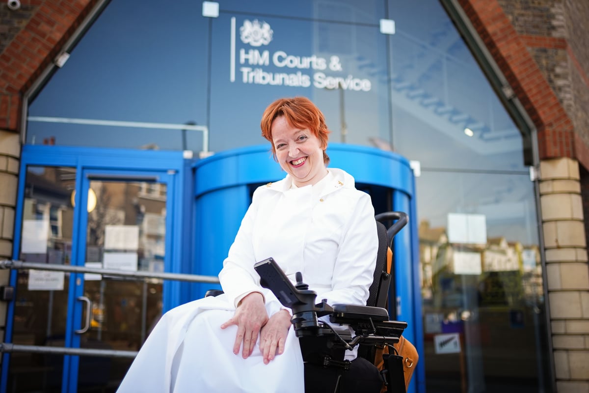 Disabled actor let go by Globe theatre after alleging sex abuse settles