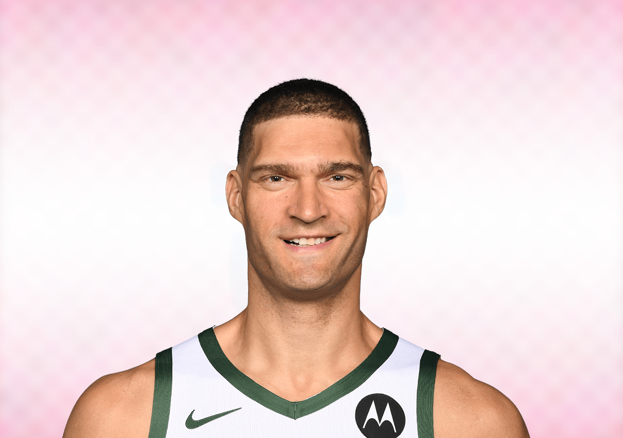 Brook Lopez ties Larry Nance in blocks