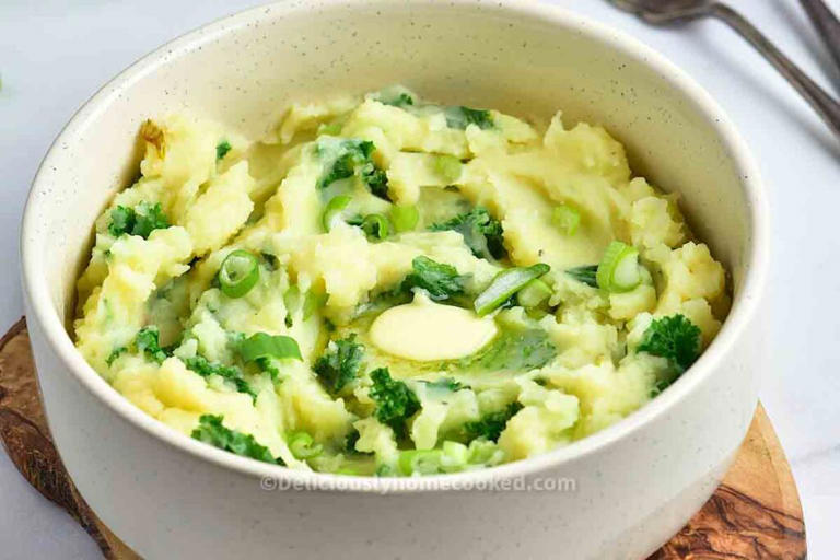 Colcannon with kale (Irish mashed potatoes)