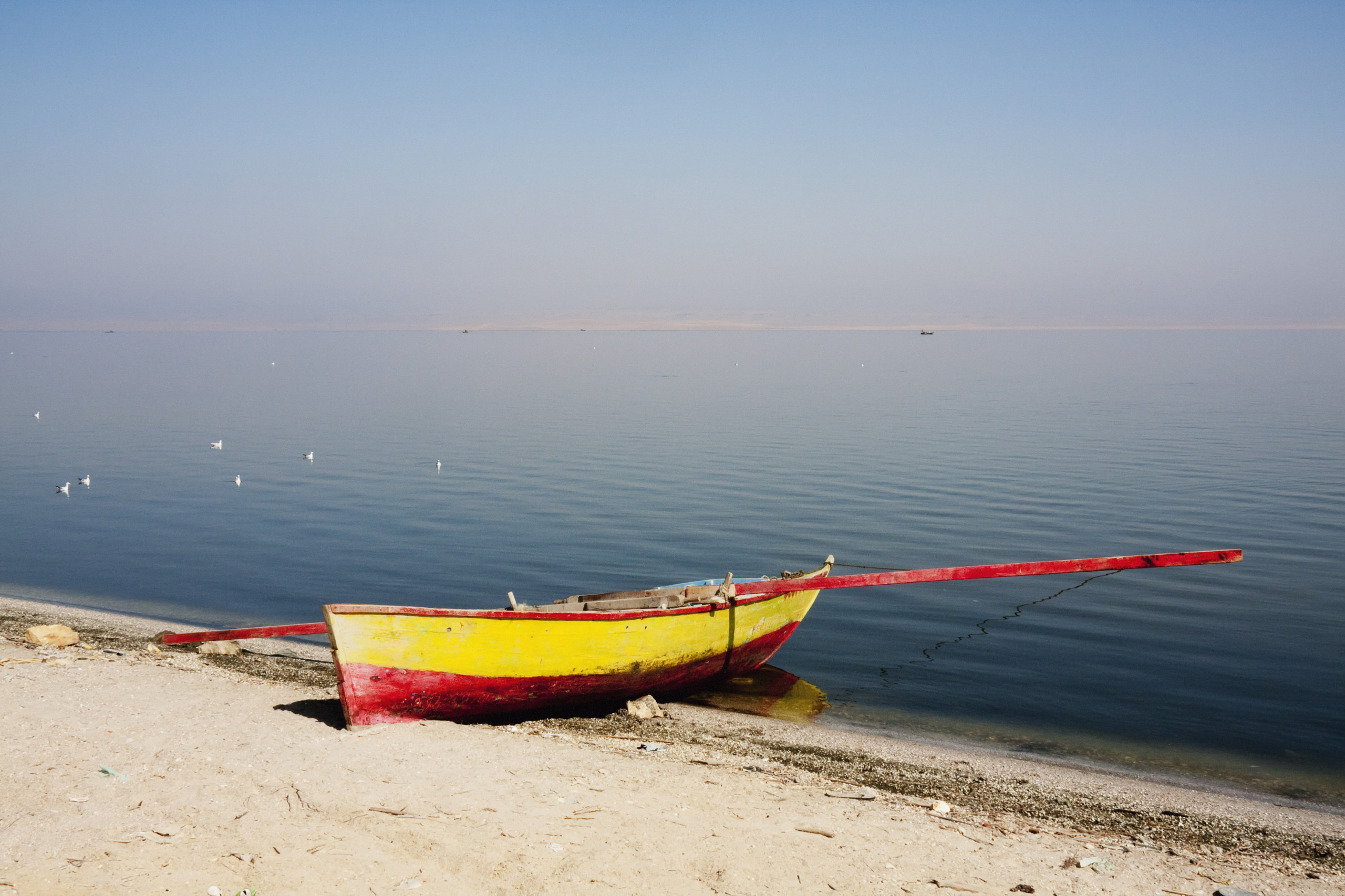 30 unique places located below sea level