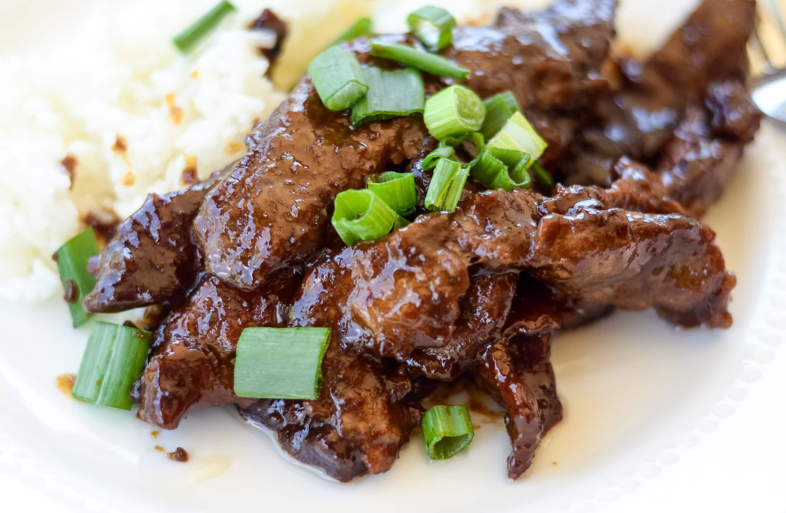 10 Cheap and Easy Air Fryer Beef Recipes!