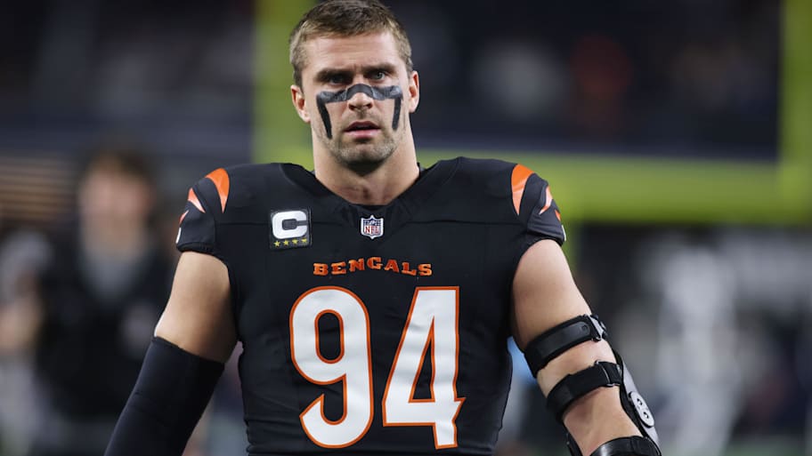 Bengals DE Sam Hubbard Announces Retirement at Age 29