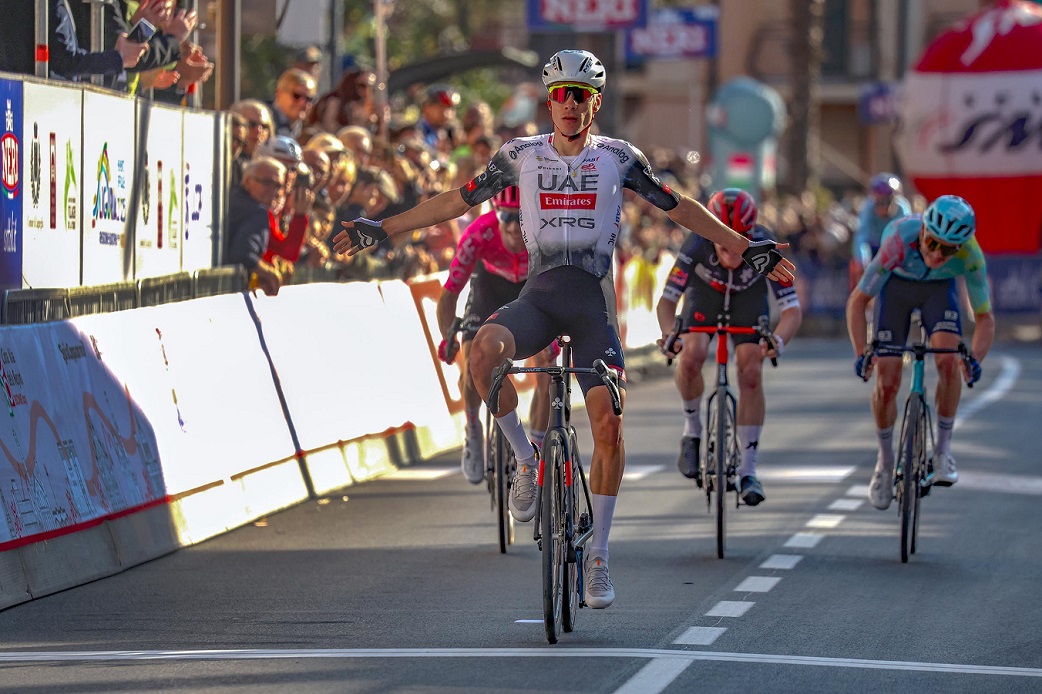 EF Education-EasyPost, Jonathan Vaughters: “Ayuso ha vinto il ...