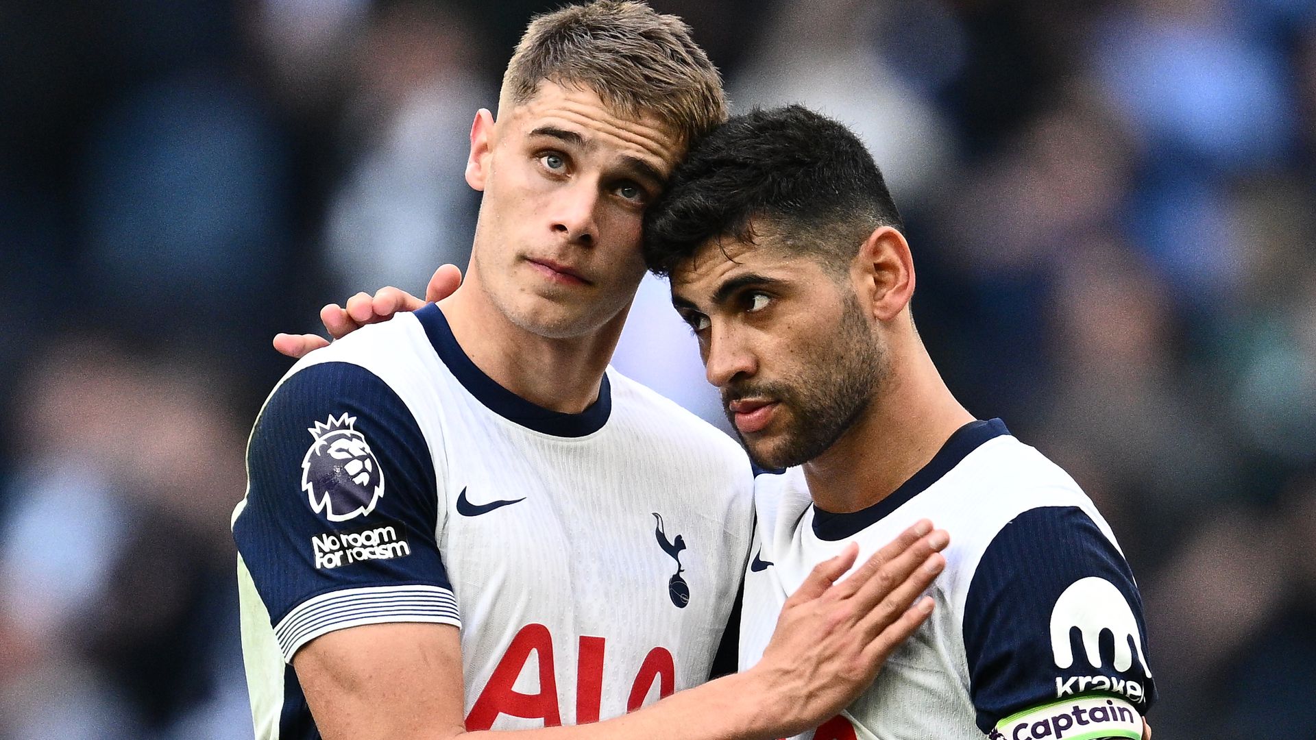 Romero, Van de Ven, Solanke have traveled to Netherlands for AZ Alkmaar ...