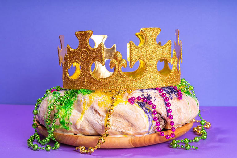The History and Meaning of the Mardi Gras King Cake