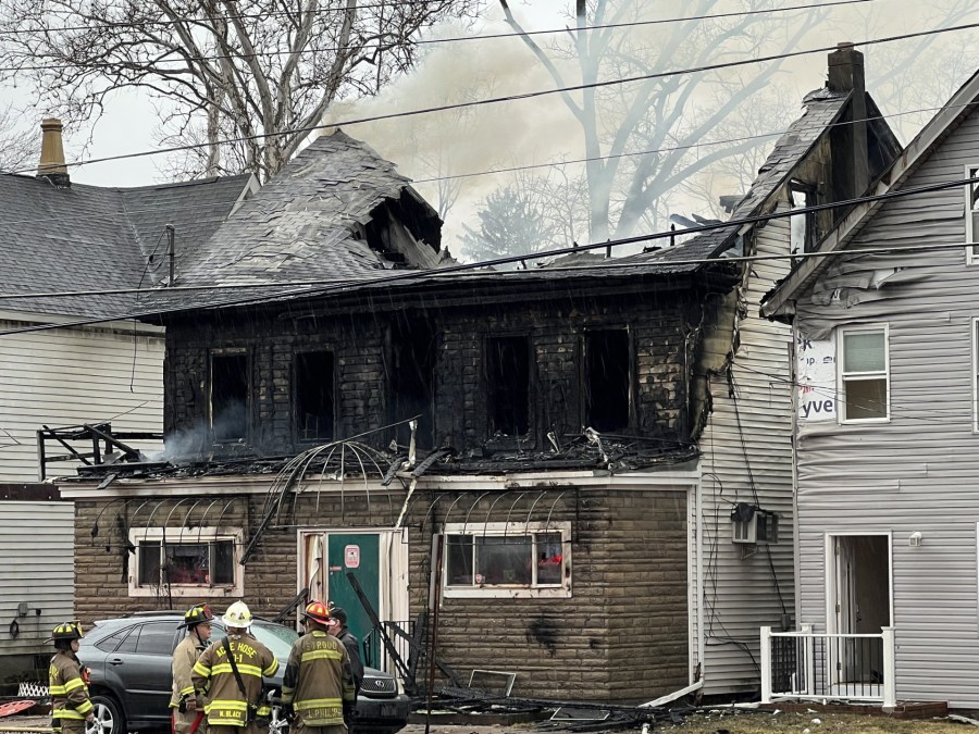 Authorities investigating Monroe County fire after 2 dead, 1 injured ...