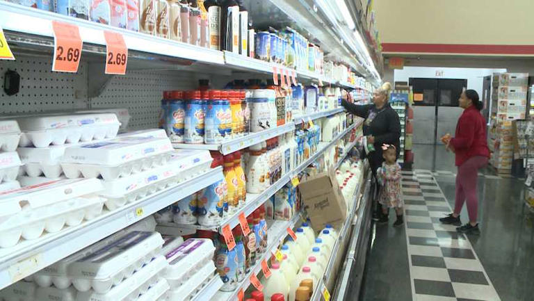 Grocery shelves bare after storm: 'Just be mindful of other people'