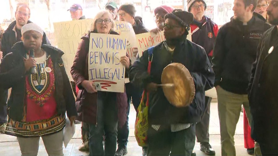 Priests, nuns, faith leaders protest ICE actions outside Chicago field ...