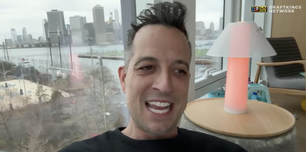 Tony Reali angles for 'NFL RedZone' gig