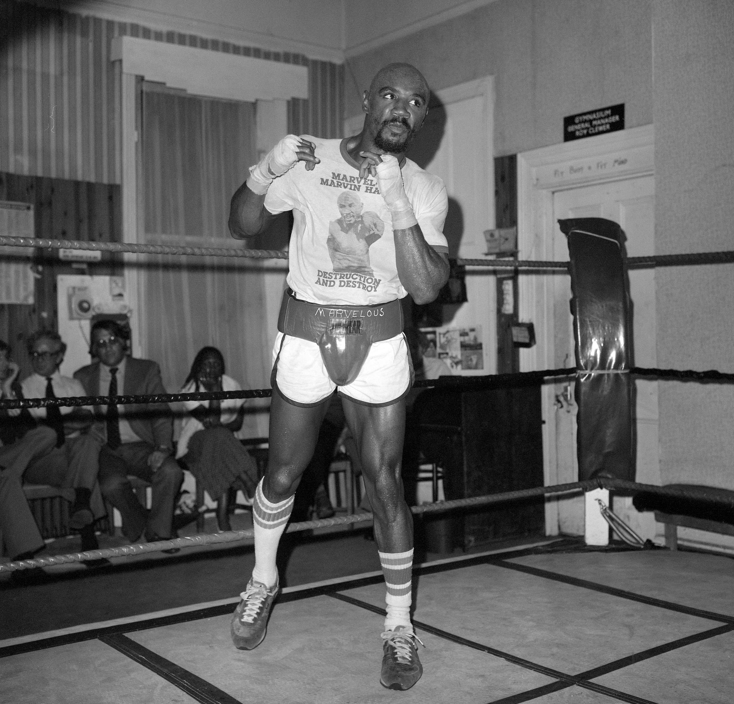 Greatest Southpaw Knockouts in Boxing History