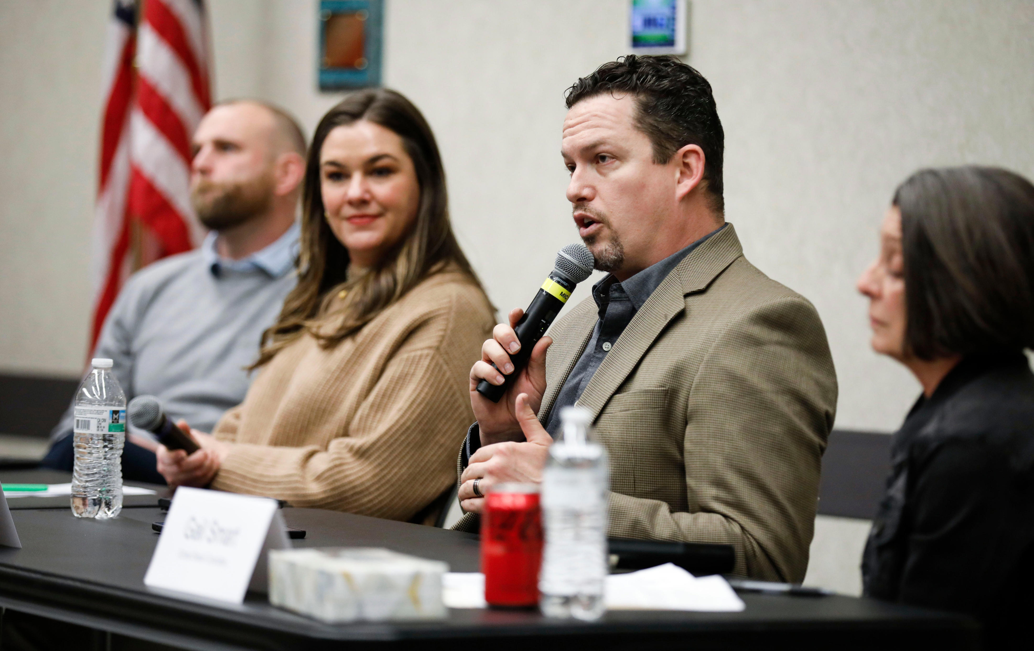 How SPS board candidates say they will handle disputes, combat teacher ...