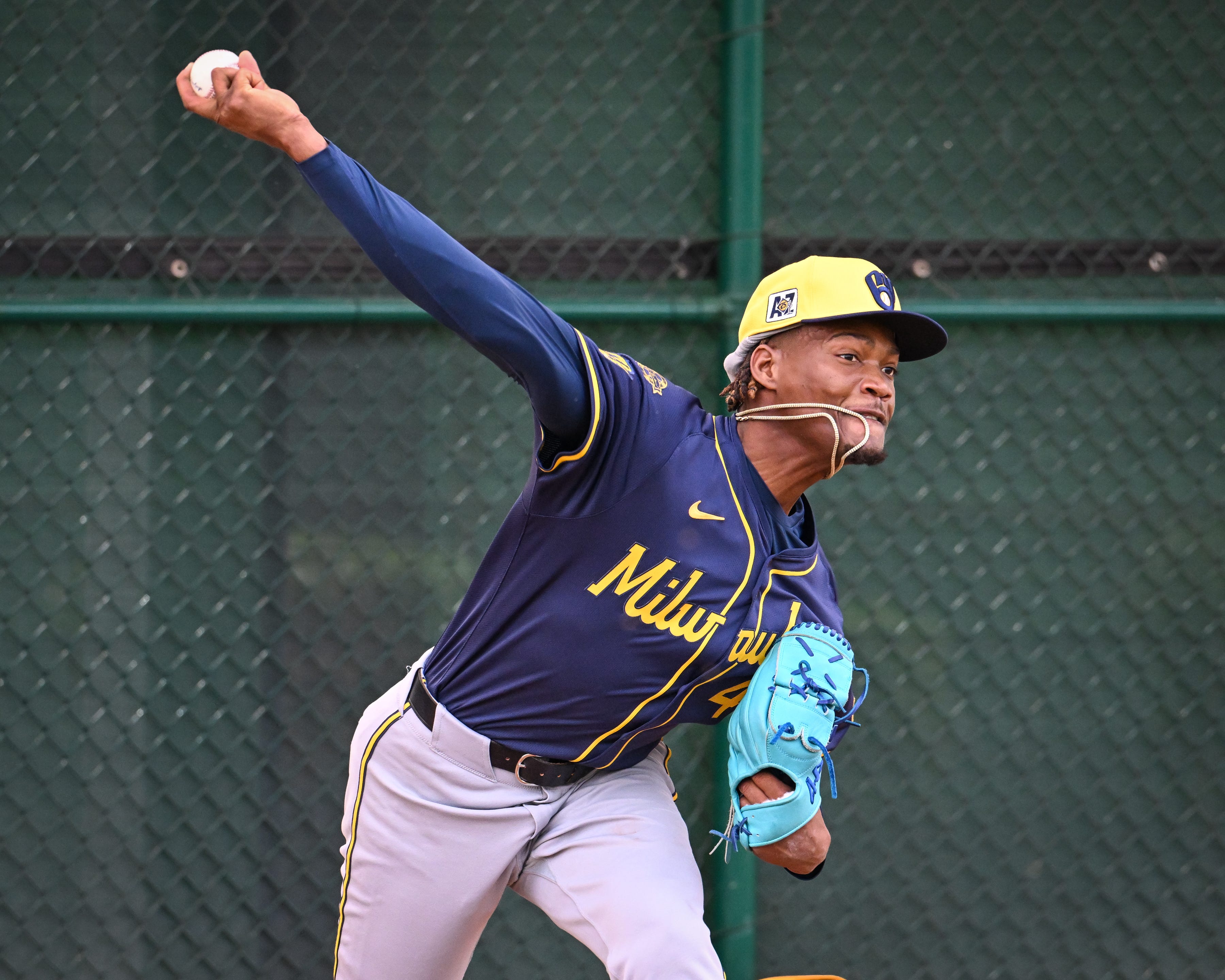 In his return, Abner Uribe shows his 100 mph fastball hasn't gone ...