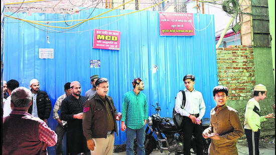 Brahmpuri mosque expansion causes row