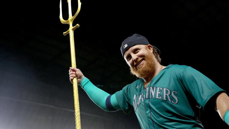 Justin Turner critical of Seattle Mariners ownership for unwillingness ...