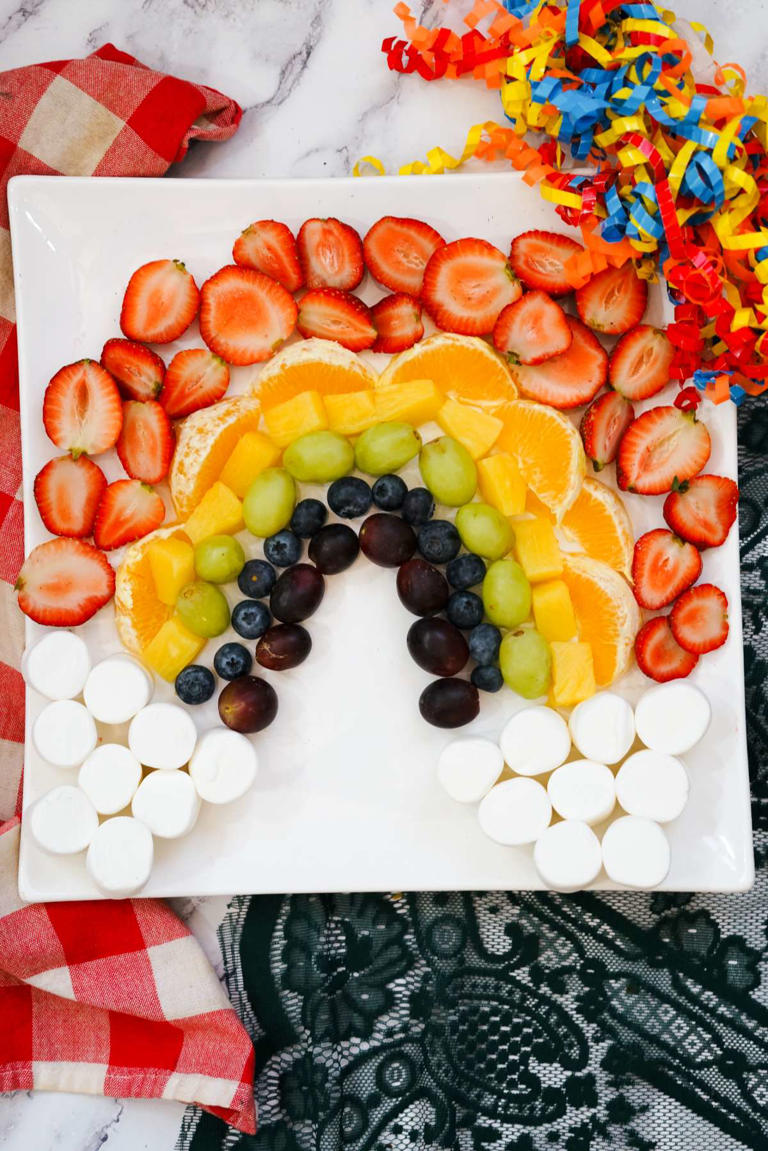 Make a Magical Snack With This Rainbow Fruit Tray