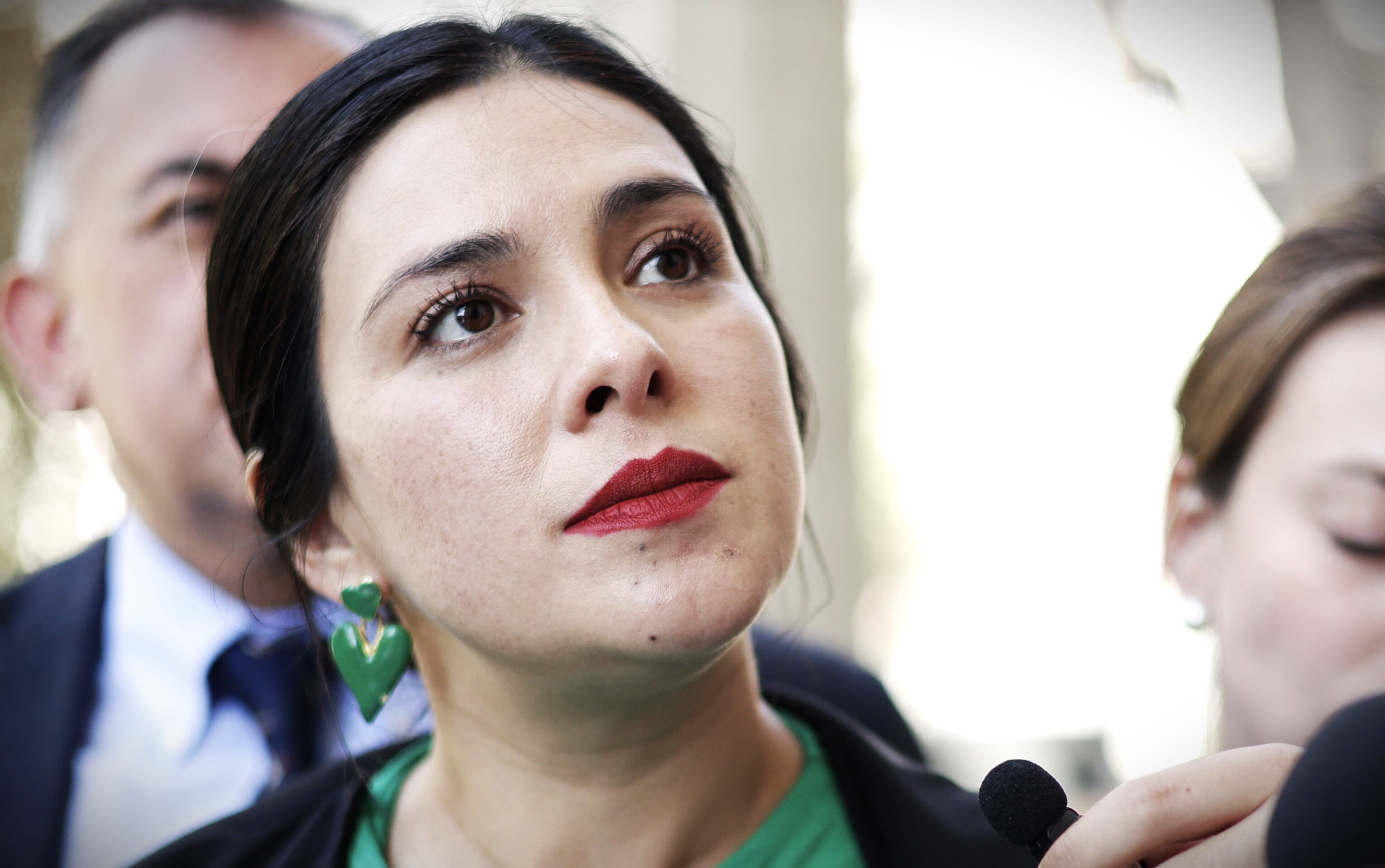 Cariola dice estar conforme con resolución y aborda vínculo con Yang ...