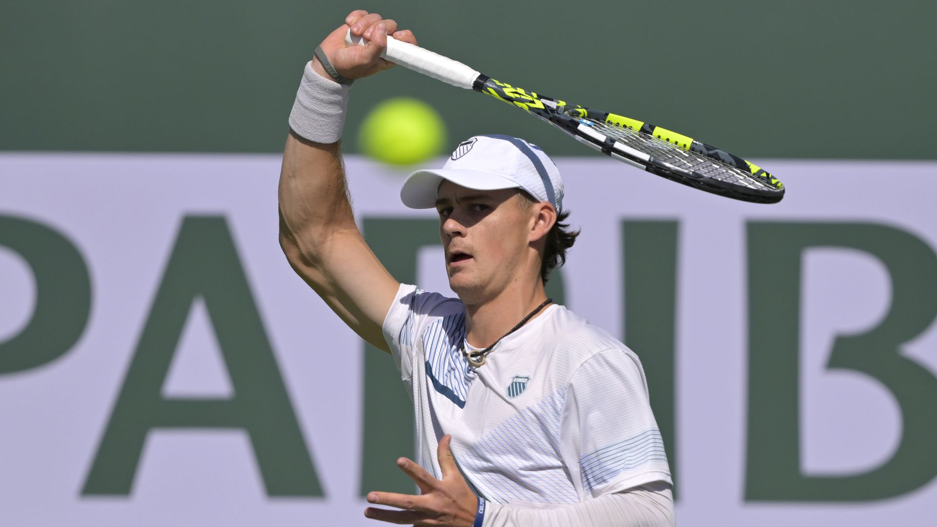 Arizona men's tennis star Colton Smith advances at Indian Wells Open