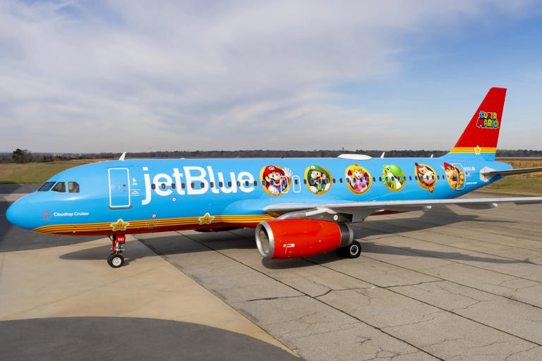 JetBlue Debuts New Mario & Friends Livery