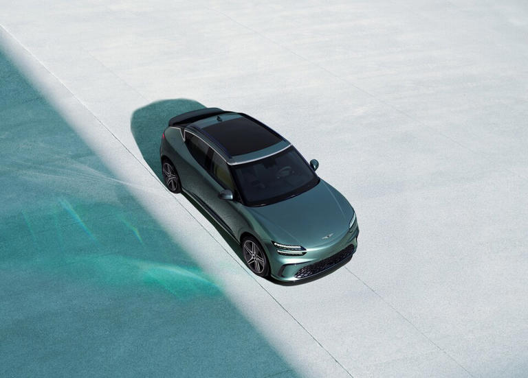 "배터리↑, 고급 사양+" 제네시스 GV60 부분변경 출시…6490만 원부터