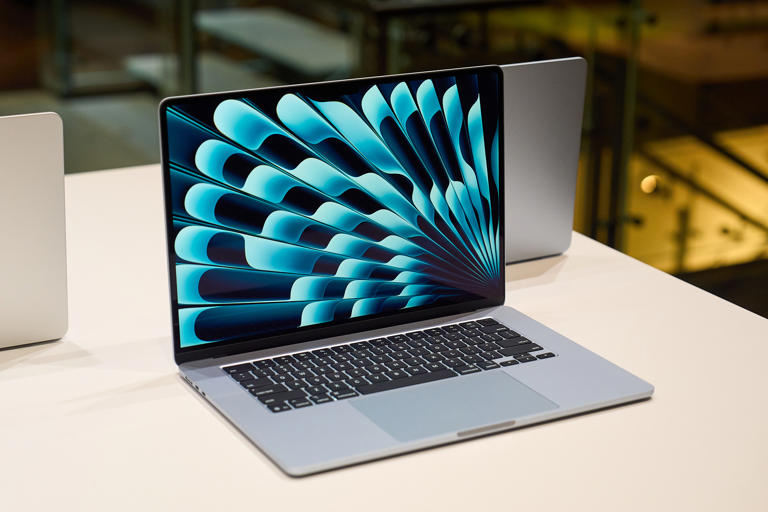 Our first look at Apple’s sky blue MacBook Air