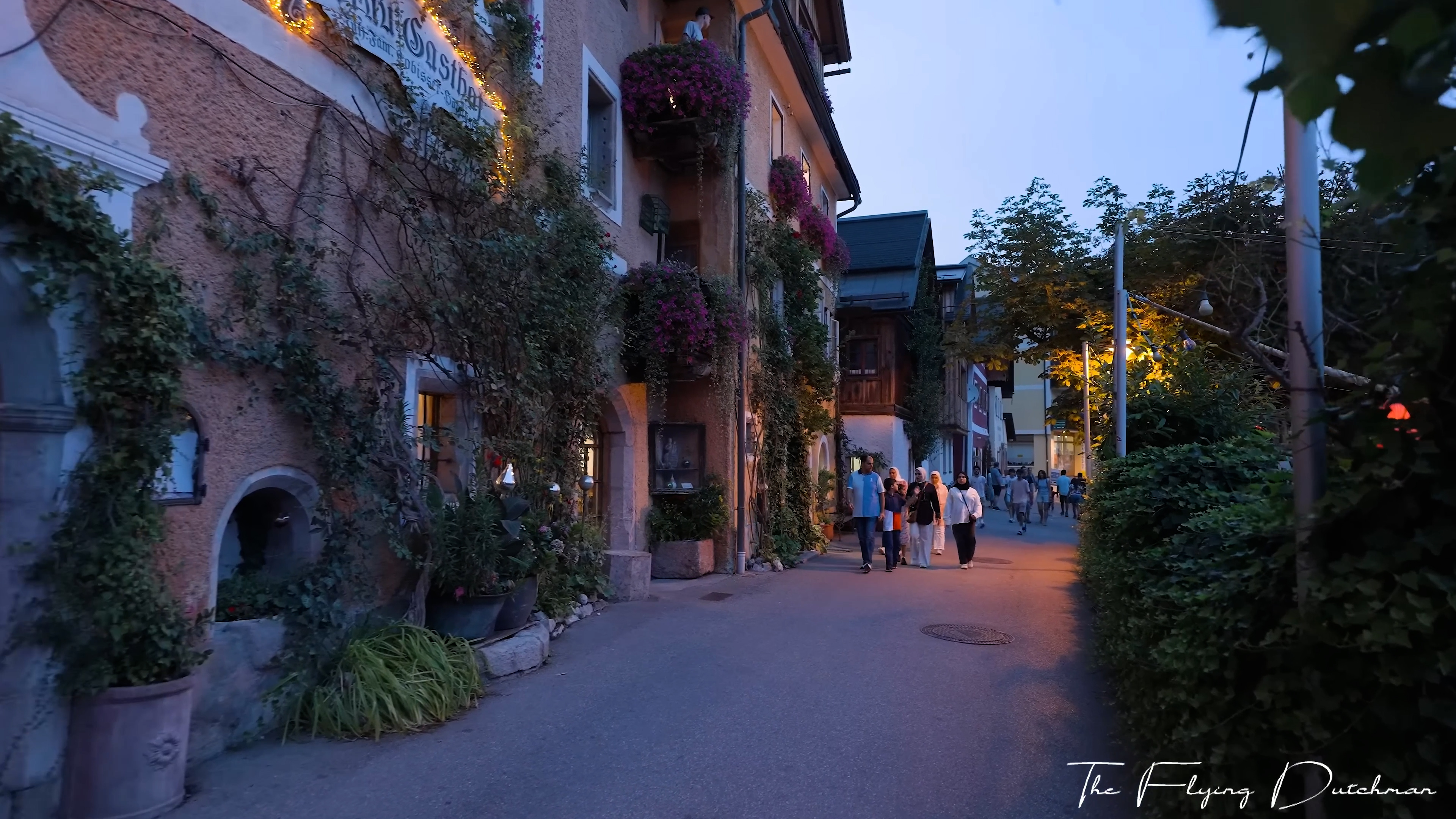 Hallstatt, Austria – Discover the Enchanting Beauty of This Fairytale ...