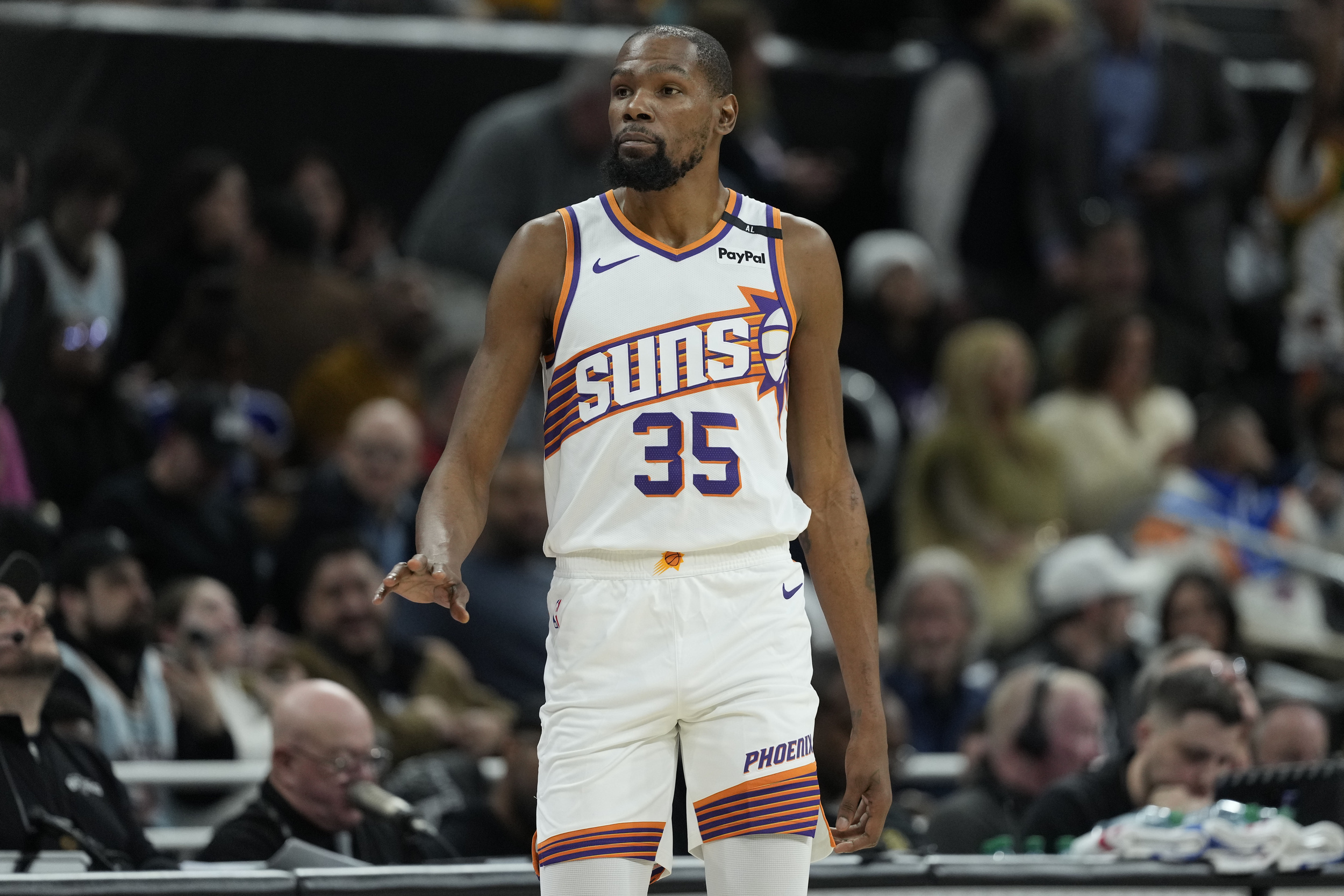 Kevin Durant suggests alternative to booing for NBA fans