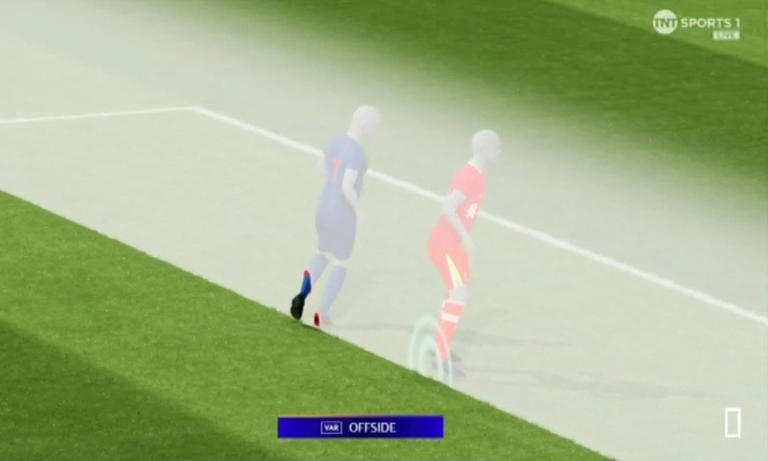 Liverpool's lucky escape! PSG goal is ruled out for Khvicha ...