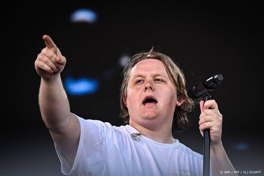 Someone You Loved van Lewis Capaldi 1 miljard keer bekeken