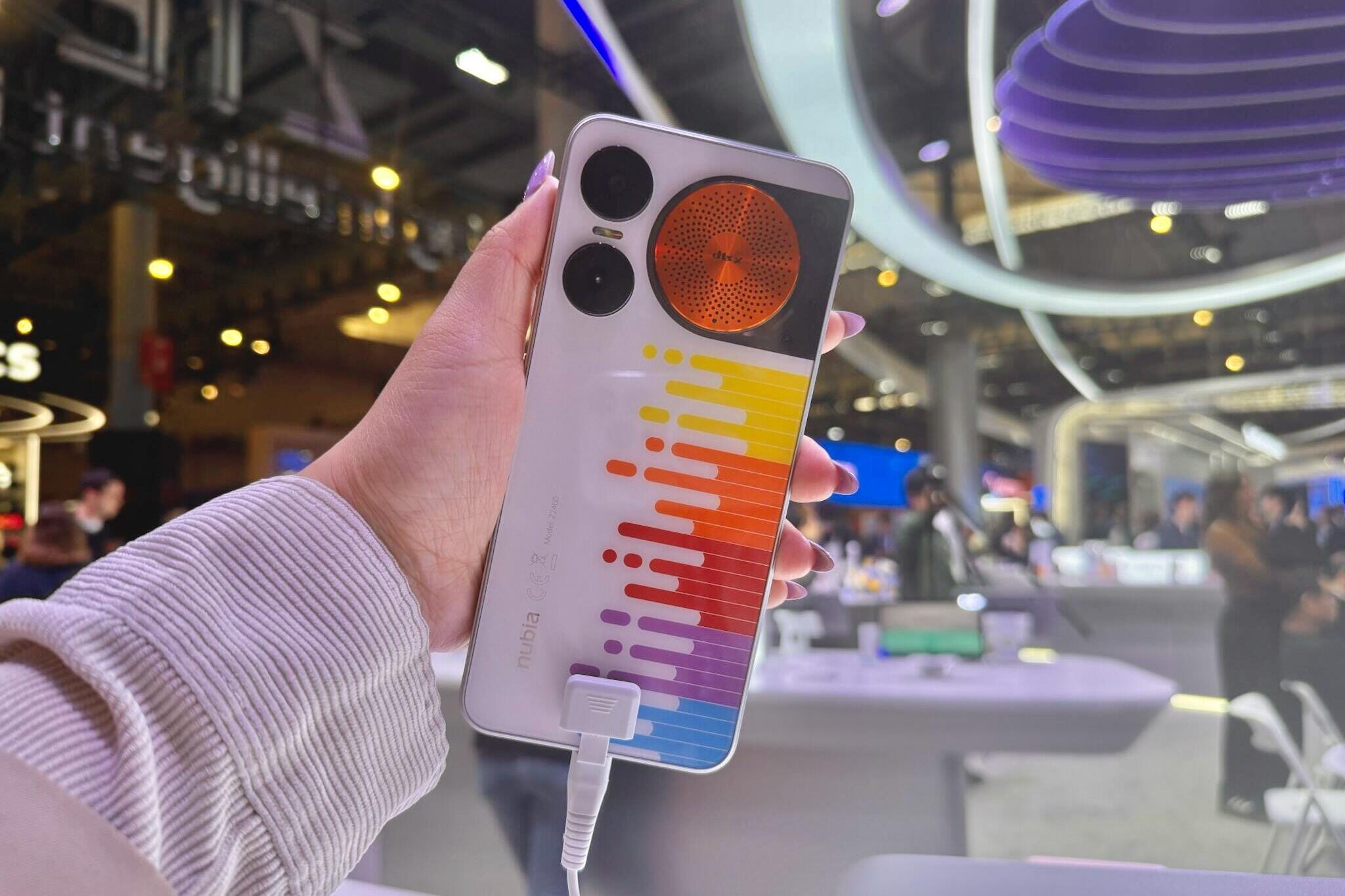 ZTE's Nubia Phones Go Wild at MWC 2025: From a Flip Phone to One for ...