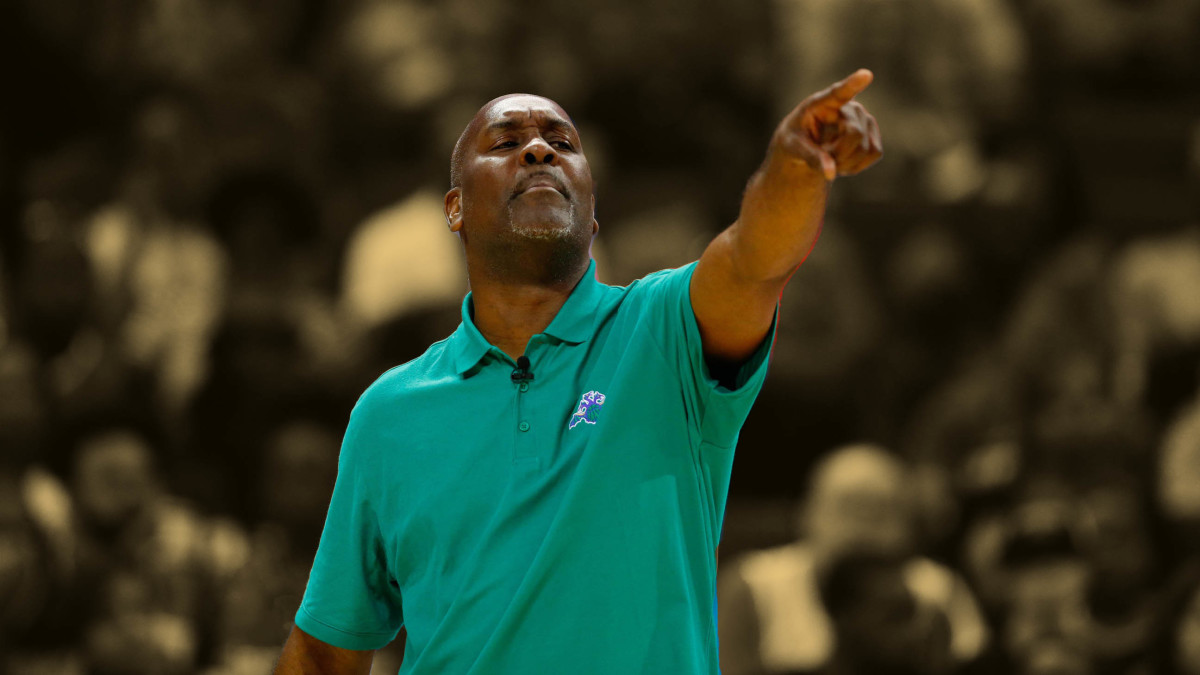 Corey Brewer on Gary Payton saying he would put his hands on someone if ...