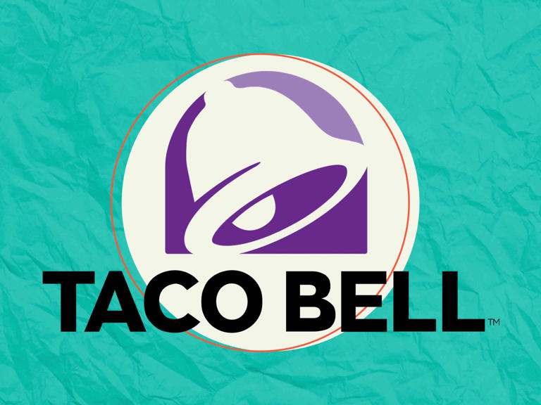 Taco Bell has a new version of a fan-favorite menu item—and we tried it ...