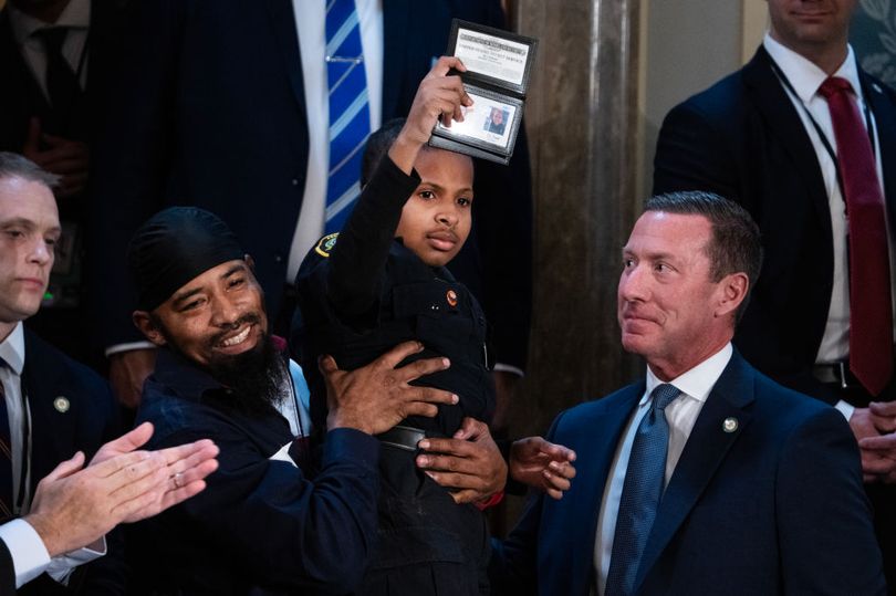 Trump slammed for honoring child cancer survivor after cutting cancer ...