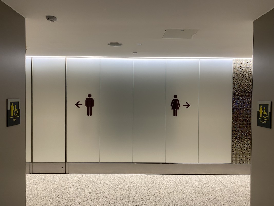 U.S. College Faces Backlash For Decision On Gendered Locker Rooms