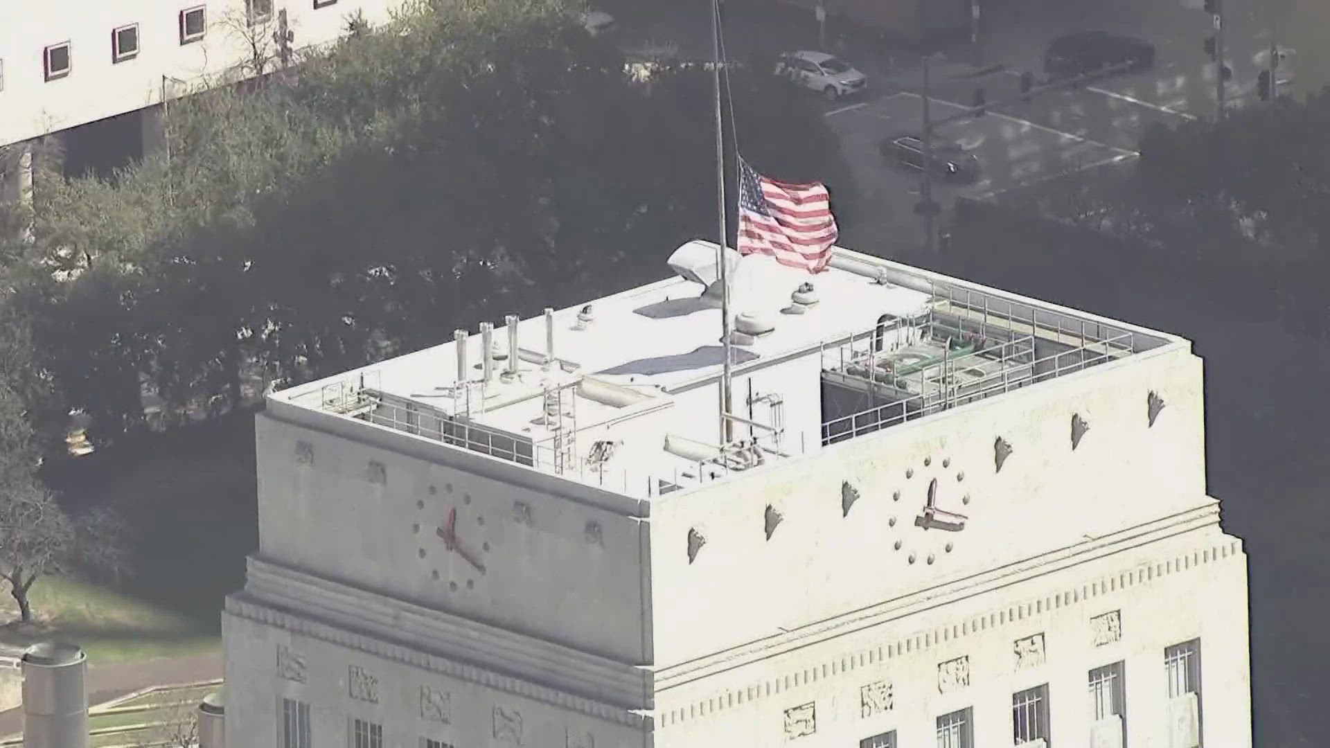 Gov. Abbott orders flags lowered to half-staff in honor of Congressman ...